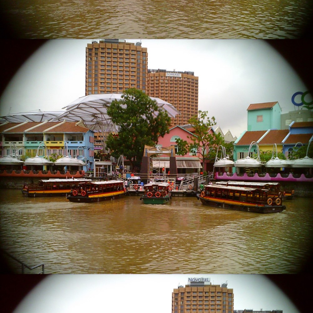 Carbon One Mini + FREE 2GB microSD Card